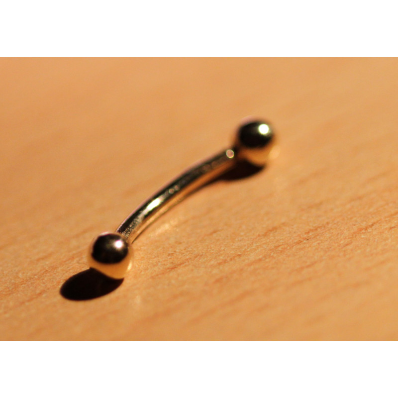piercing arcade or jaune 18 carats